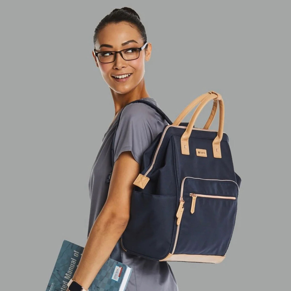 Maevn – Robert's Medical Uniforms