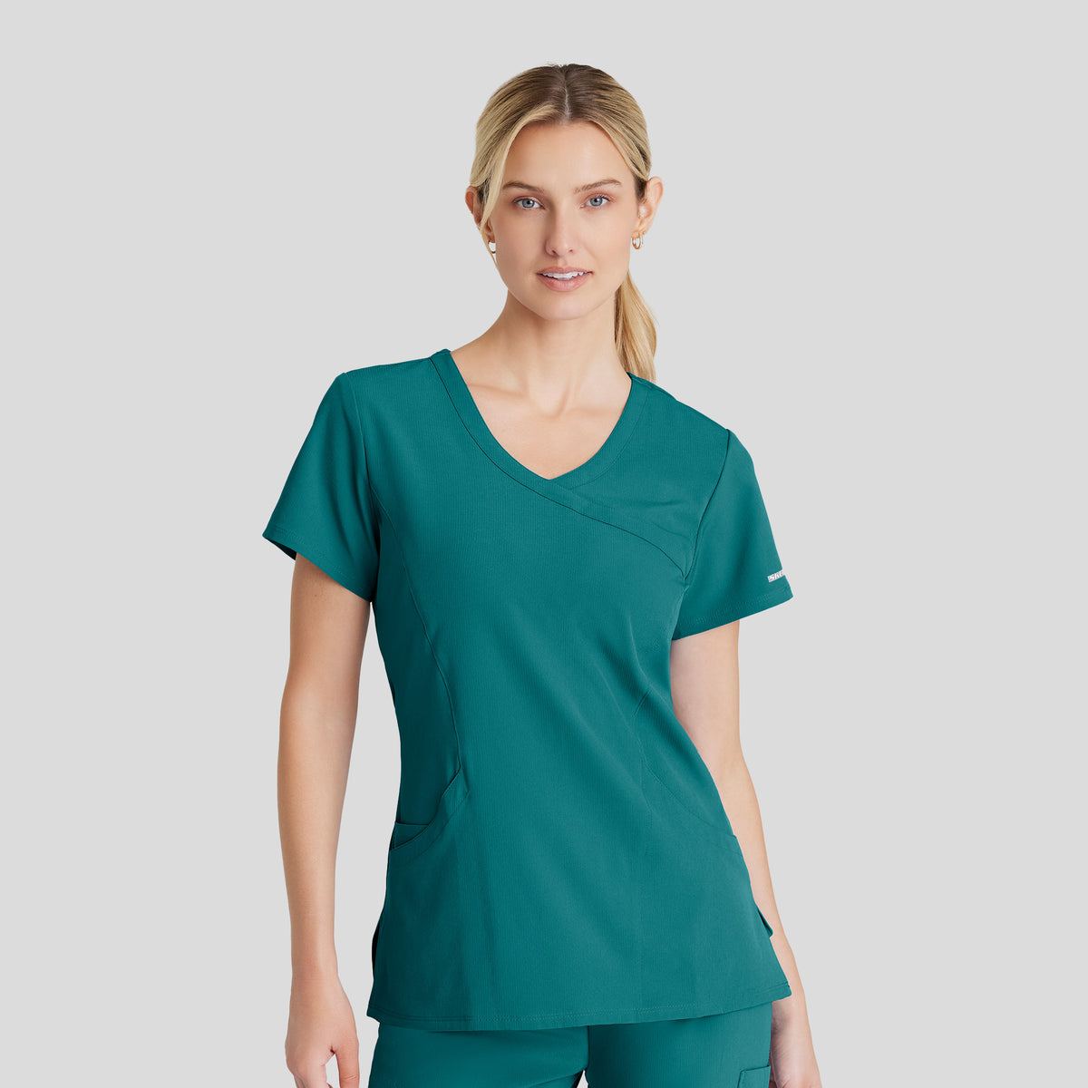 Reliance 3-Pocket Crossover V-Neck Scrub Top | Teal – Robert's Medical ...