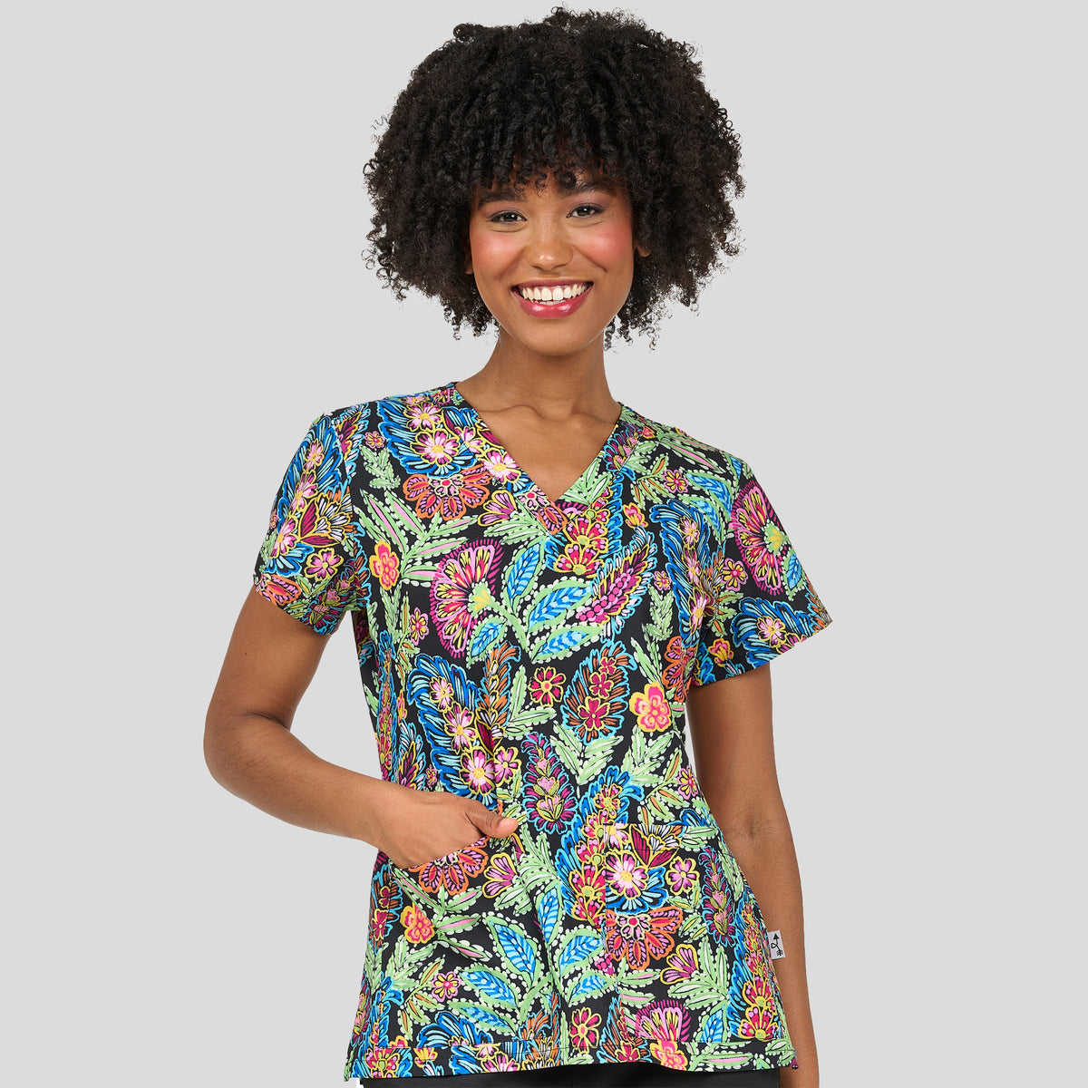 Audrey Print Top | Bloom Bliss – Robert's Medical Uniforms